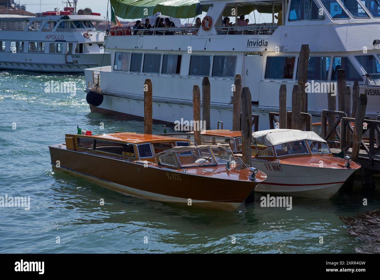 Venices skyline hi-res stock photography and images - Alamy