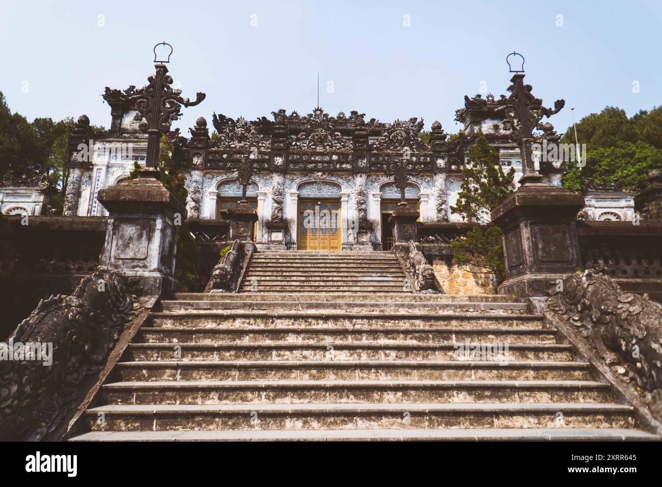 Stone stairs to the temple hi-res stock photography and images - Alamy