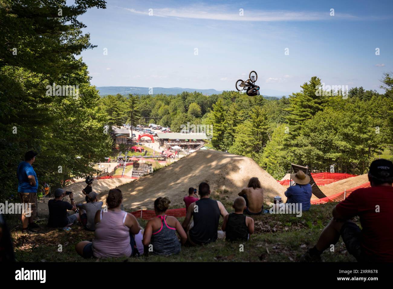 Slopestyle bike hi-res stock photography and images - Alamy