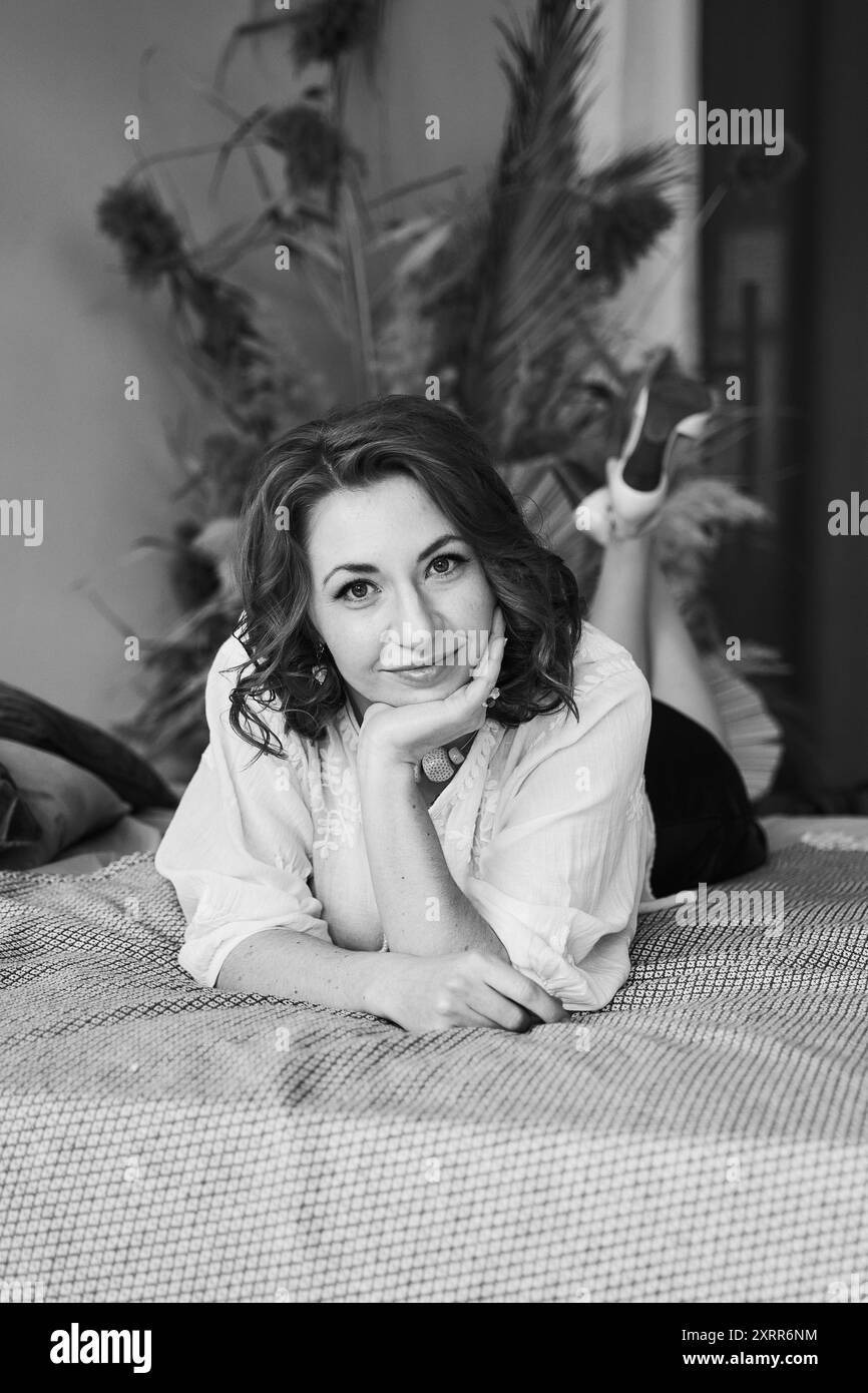 Photo beautiful attractive cheerful Black and White Stock Photos ...