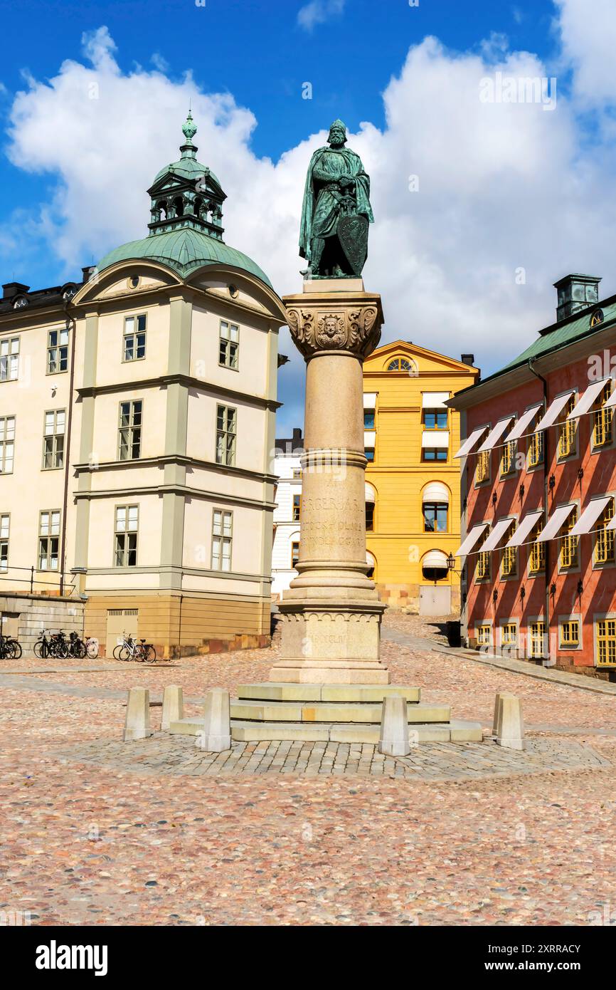 Birger Jarl's statue is a statue depicting Sweden's Earl and Regent ...