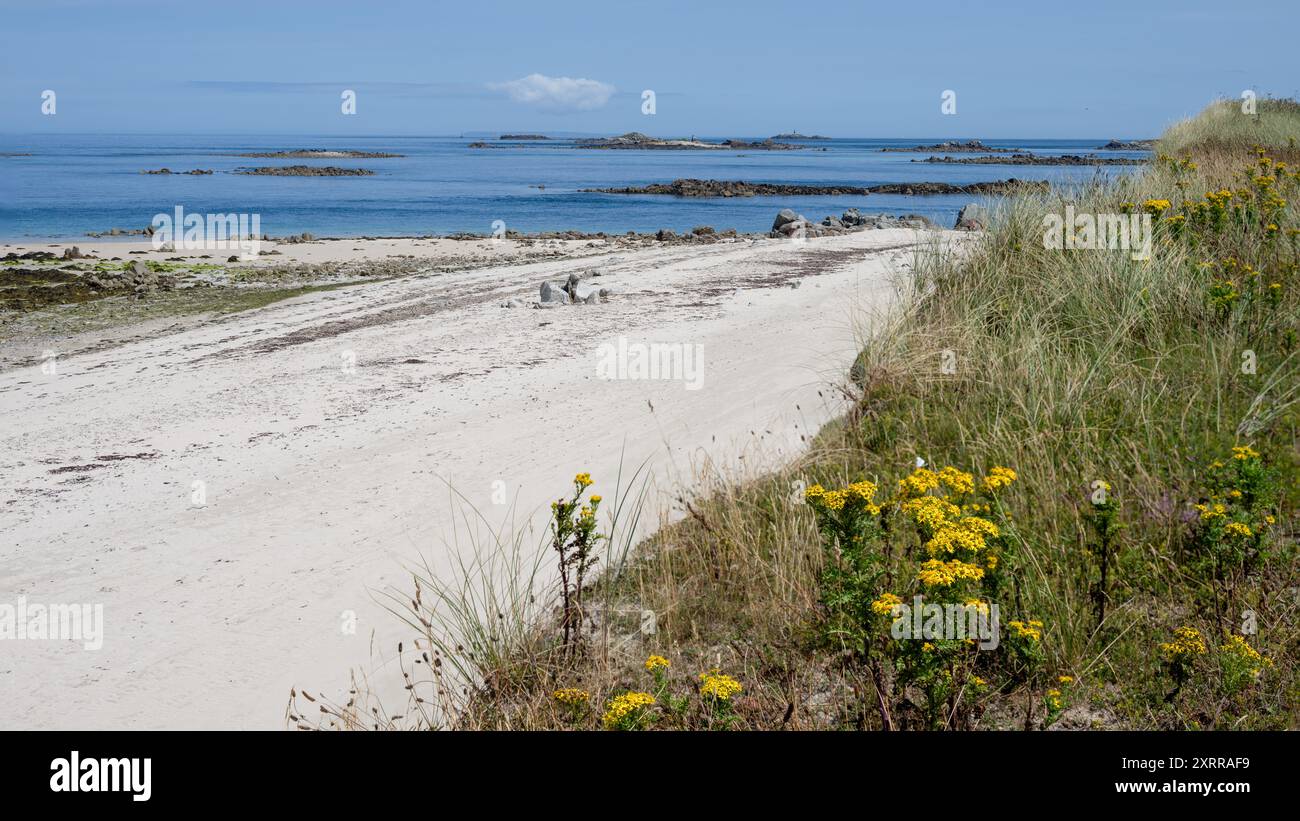 Guernsey beach hi-res stock photography and images - Alamy