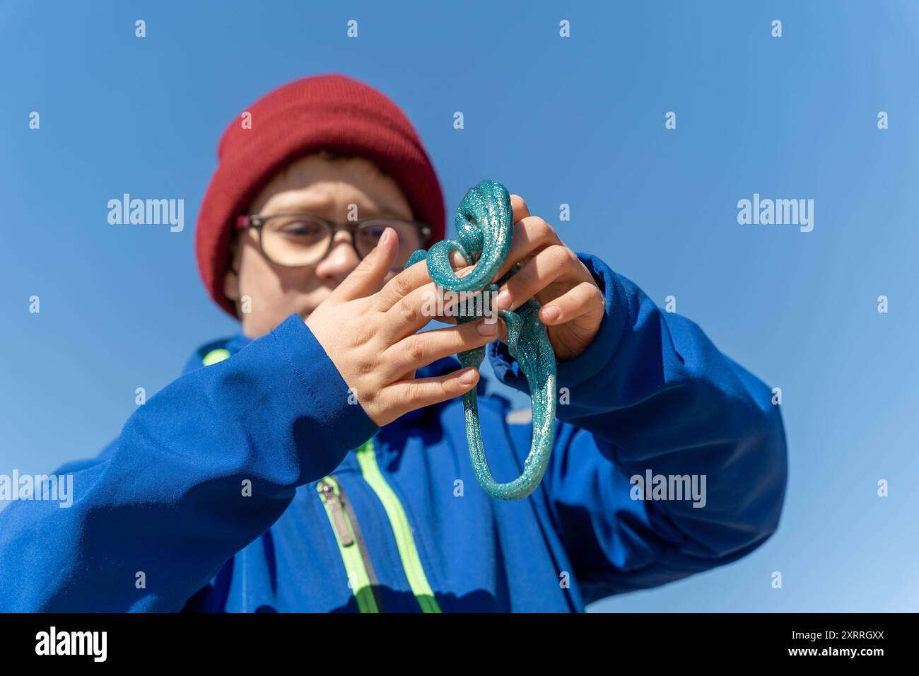Boy holding pet snake hi-res stock photography and images - Alamy