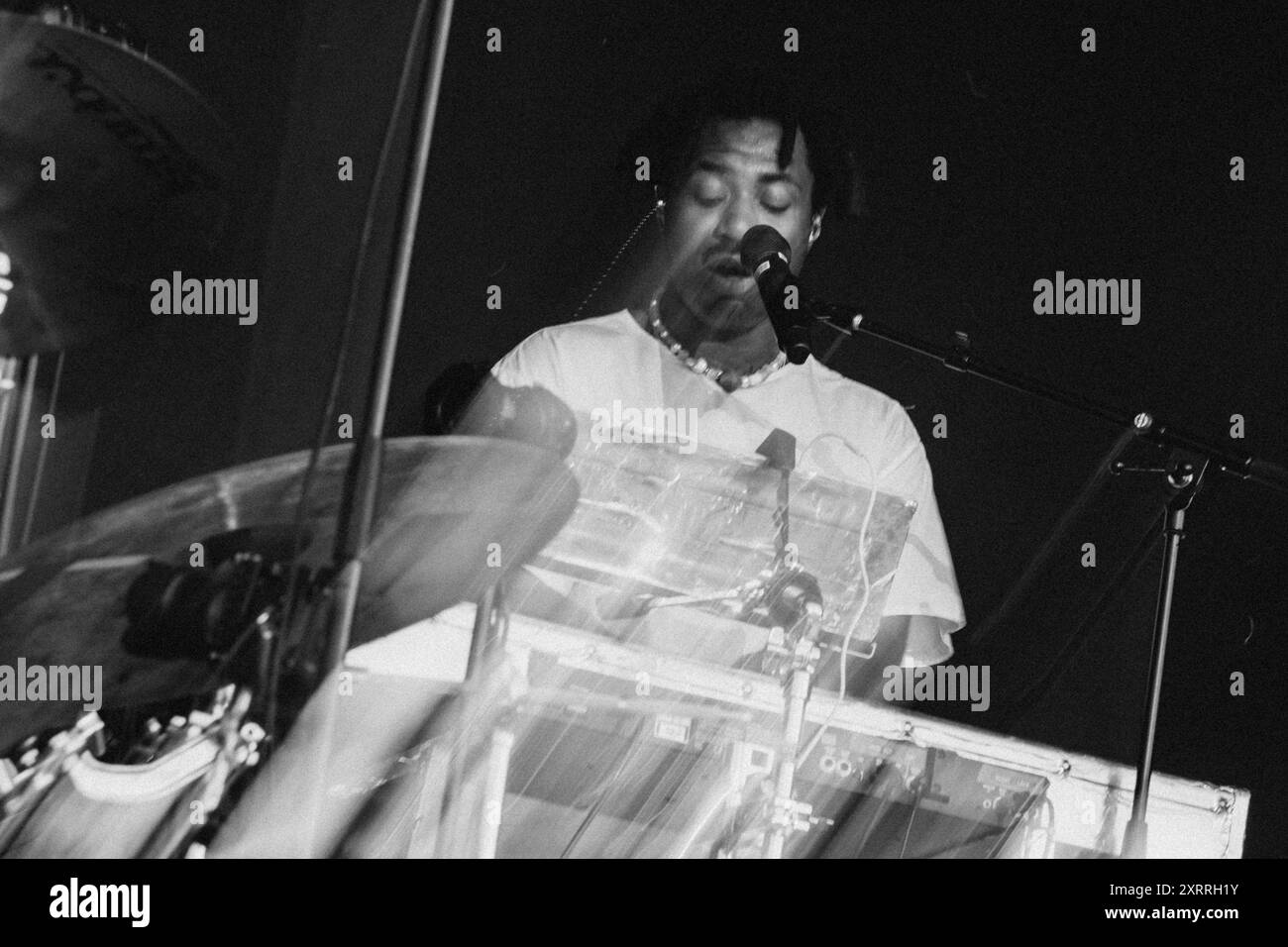 August 2024 concert Black and White Stock Photos & Images - Alamy