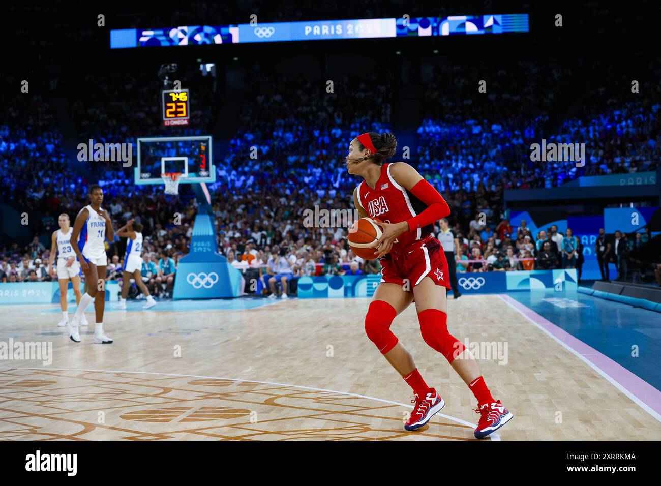 11 COLLIER Napheesa of United States of America Basketball Women's Gold ...