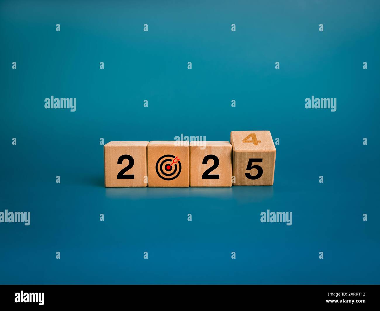 Loading 2025 hi-res stock photography and images - Alamy