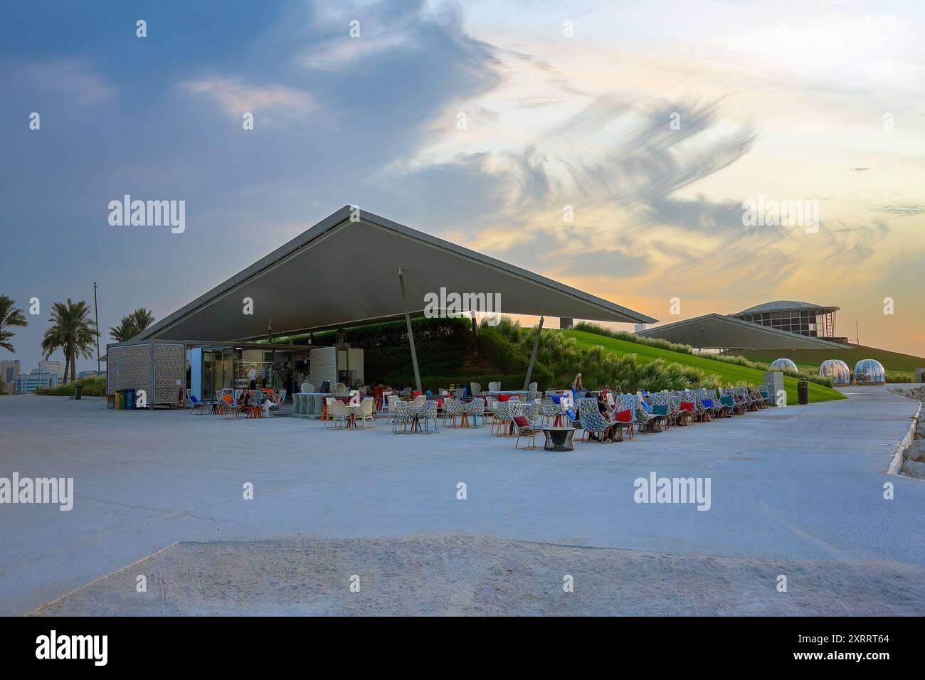 MIA Park Coffee Shop Infront of Doha Skyline. Qatar Stock Photo - Alamy