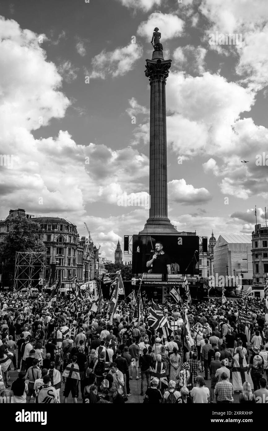 Large Crowds In Trafalgar Square Listen To Speeches Being Made By The ...