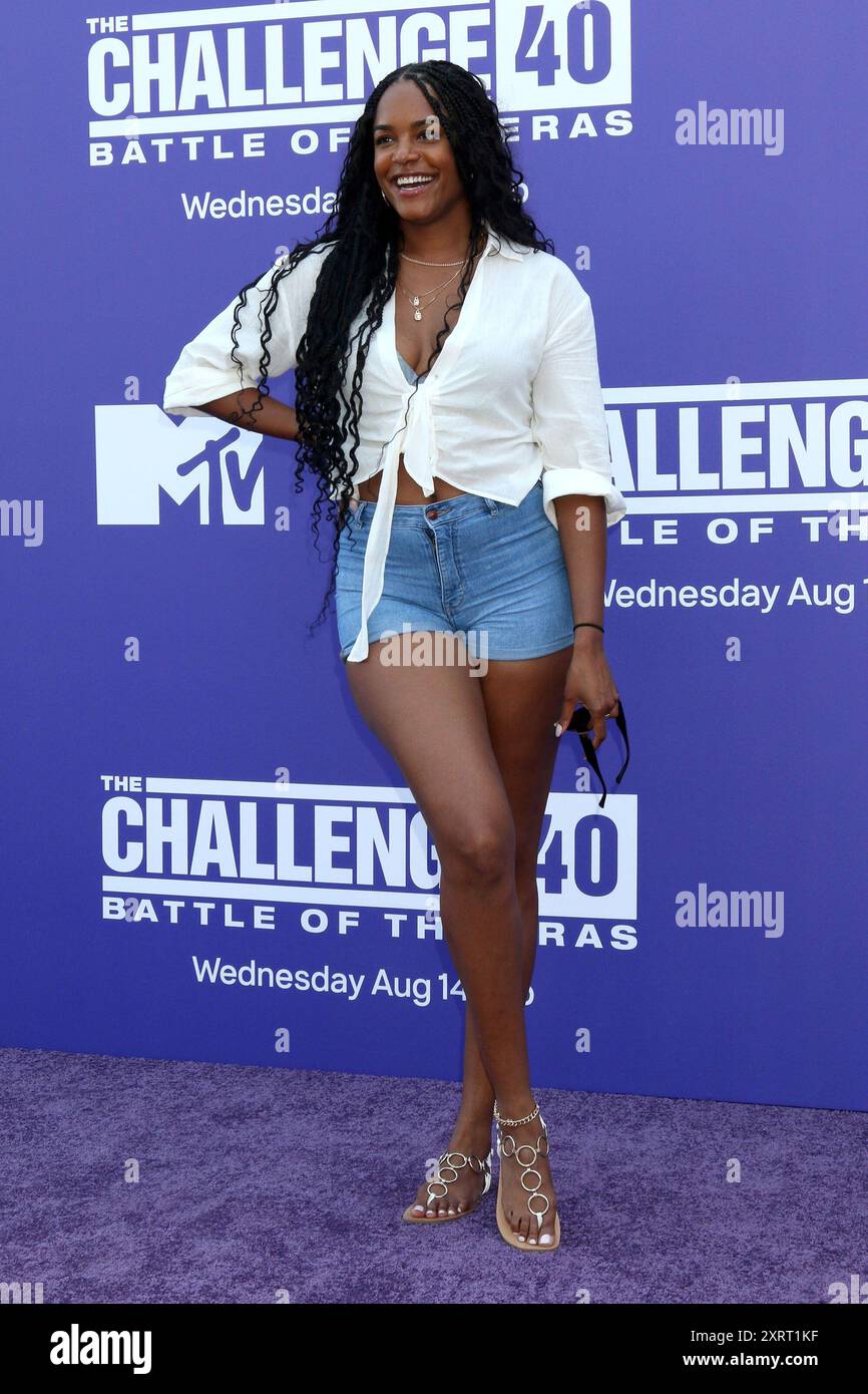 Nia Moore at arrivals for MTV s The Challenge 40: Battle Of The Eras ...