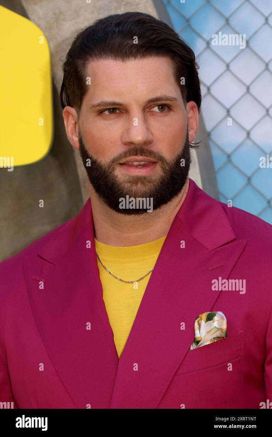 LOS ANGELES - AUG 6: Florian Munteanu at the Borderlands Special Fan ...