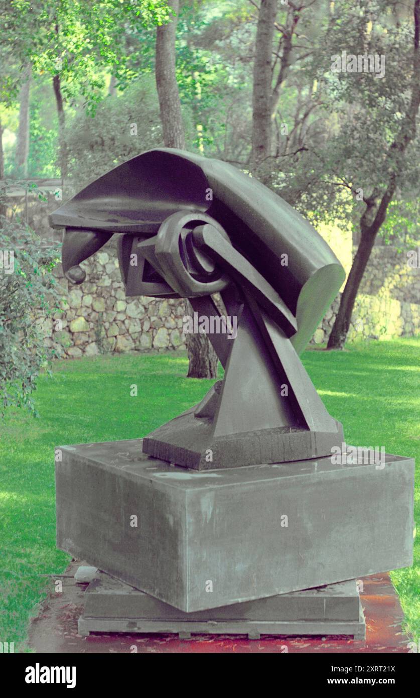 EL CABALLO MAYOR 1914 BRONCE. Author: RAYMOND DUCHAMP-VILLON. Location ...