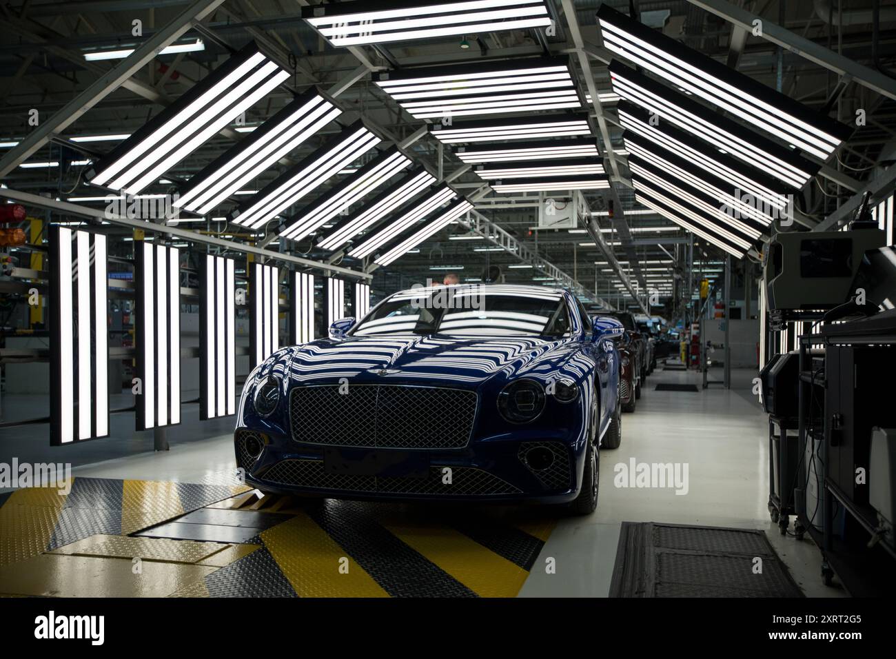 Adrian Hallmark - CEO of Bentley Motors Adrian Hallmark - Bentley ...