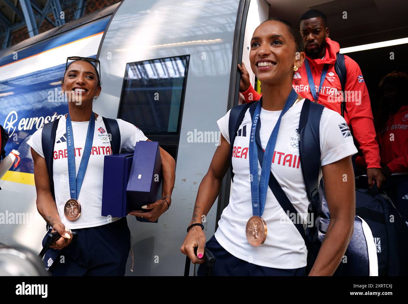 Great Britain's Laviai Nielsen and Lina Nielsen (right) arrive by ...