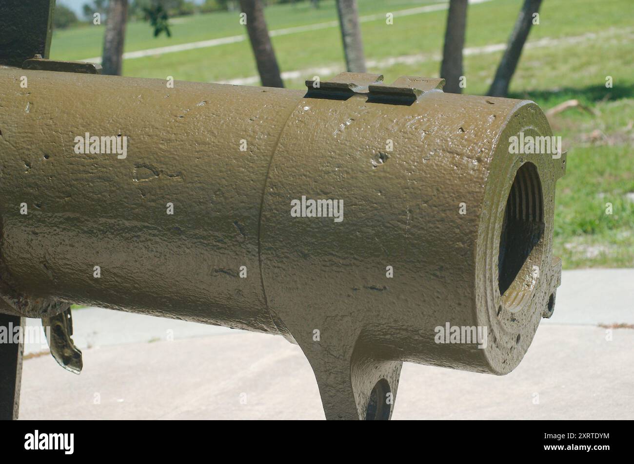 Old military cannons and mortars hi-res stock photography and images ...
