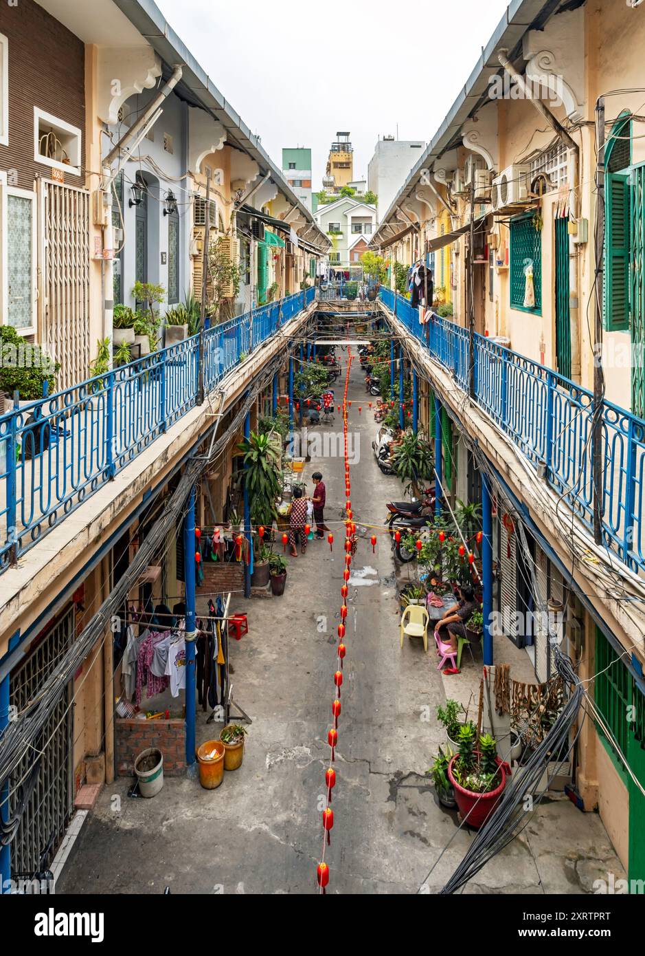 Hao Si Phuong Alley, Saigon Chinatown, Cho Lon, Ho Chi Minh City ...