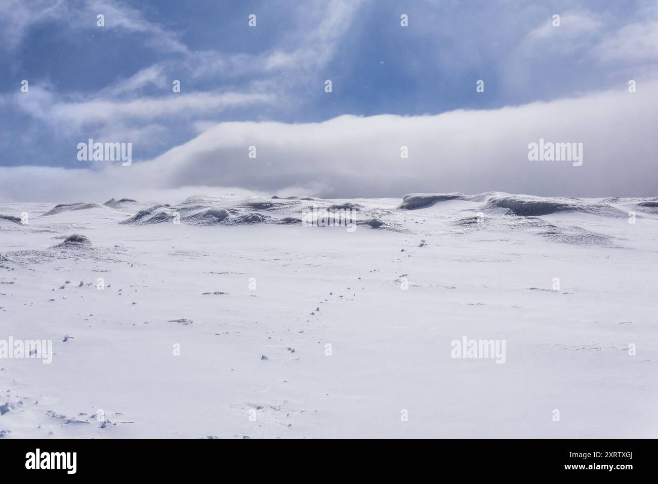 Antarctic plateau hi-res stock photography and images - Alamy