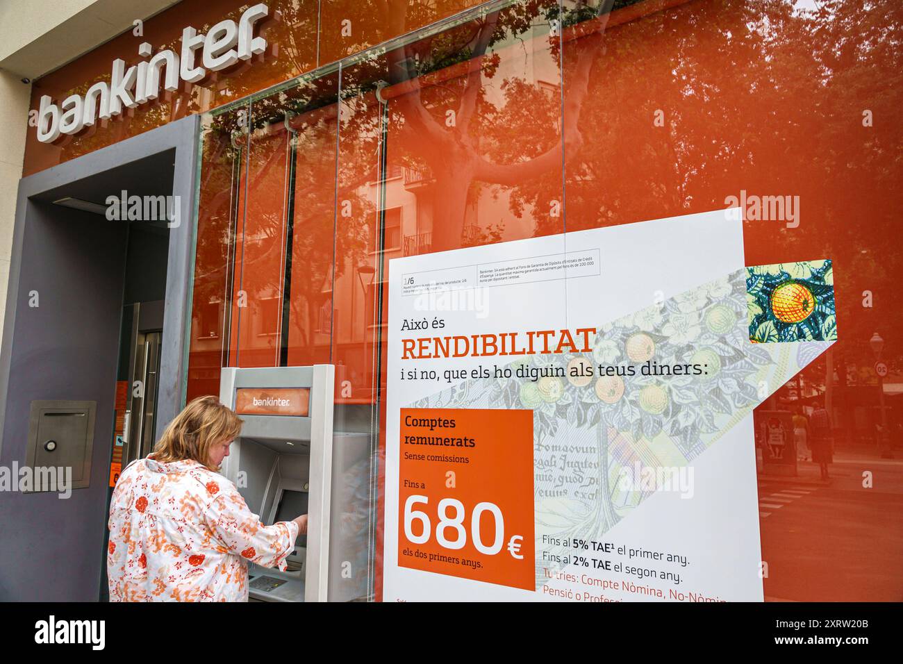 Bankinter office hi-res stock photography and images - Alamy