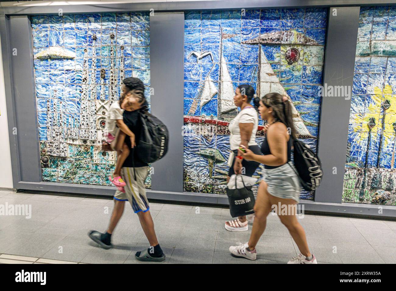 Inside metro station sagrada hi-res stock photography and images - Alamy
