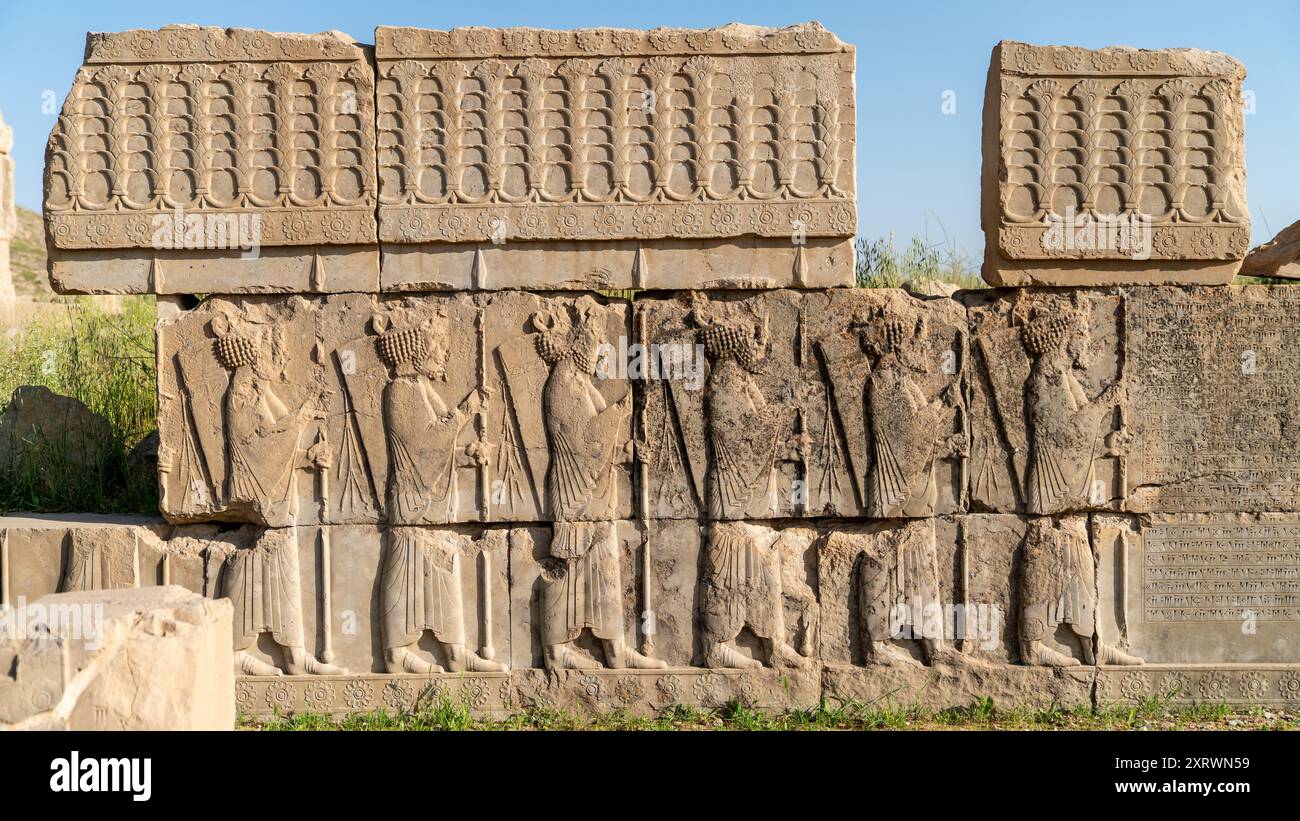 Persepolis Ruins Persepolis Ruins (Illustration) World History