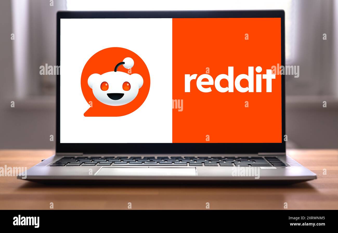 Laptop user hi-res stock photography and images - Alamy