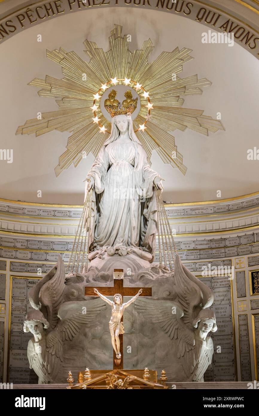 THE CHAPEL OF OUR LADY OF THE MIRACULOUS MEDAL Stock Photo - Alamy