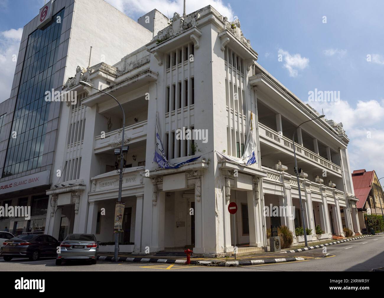 Mercantile Bank heritage building in the British colonial-era ...