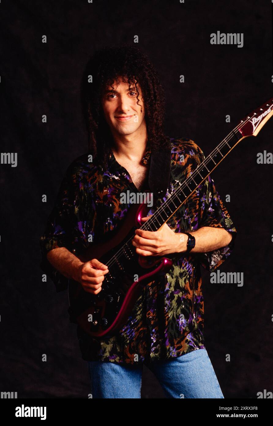 Scott henderson hi-res stock photography and images - Alamy