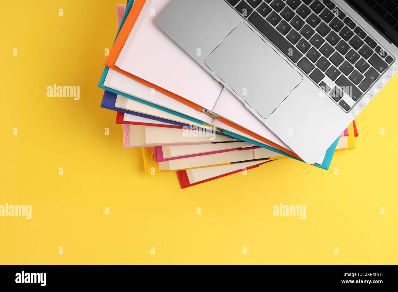 Top view laptop books hi-res stock photography and images - Alamy