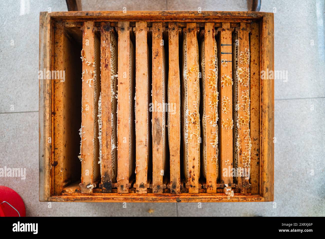 Beehive box hi-res stock photography and images - Alamy