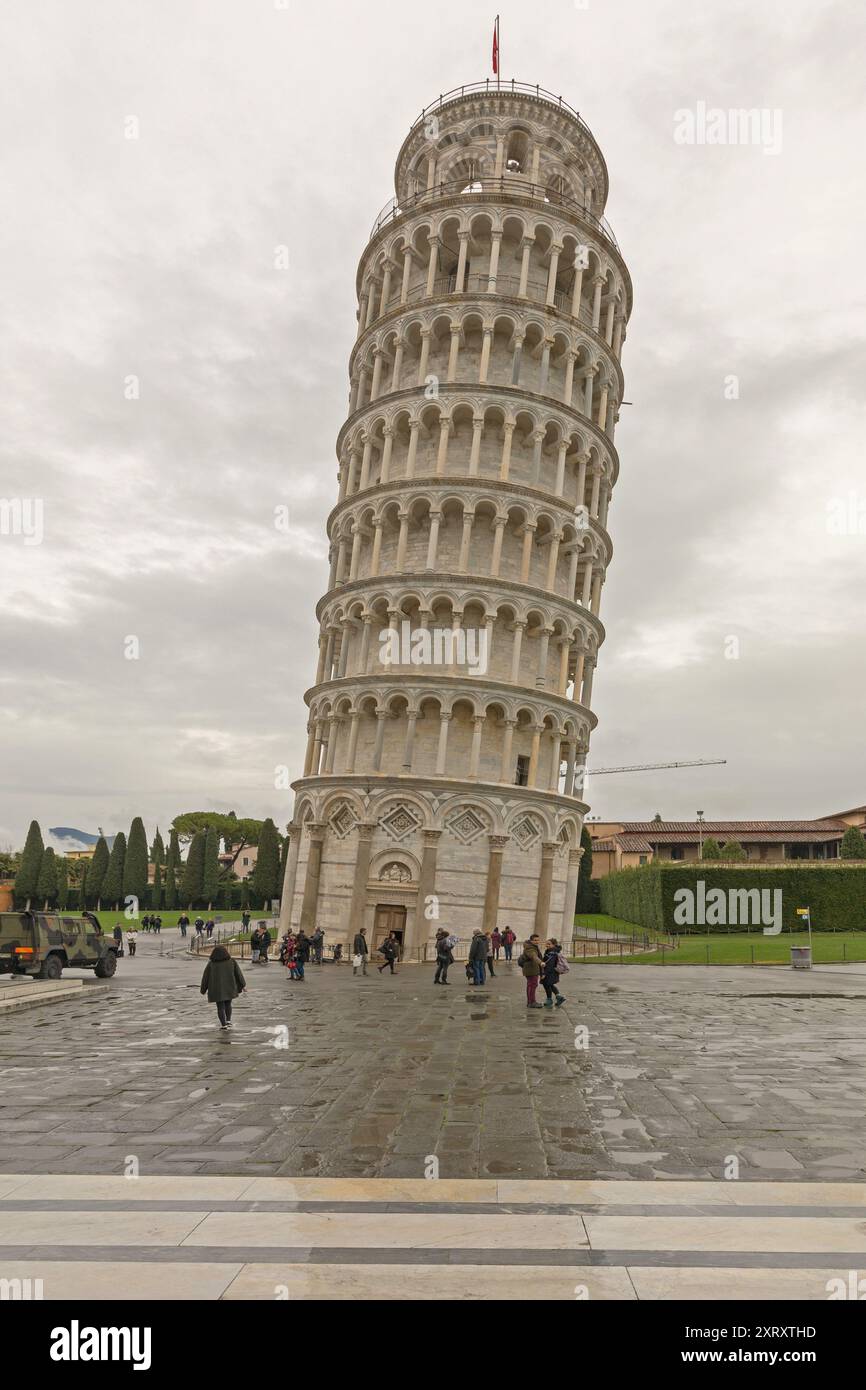 Famous Leaning Tower Of Pisa Leaning Tower Of Pisa Straightens Up