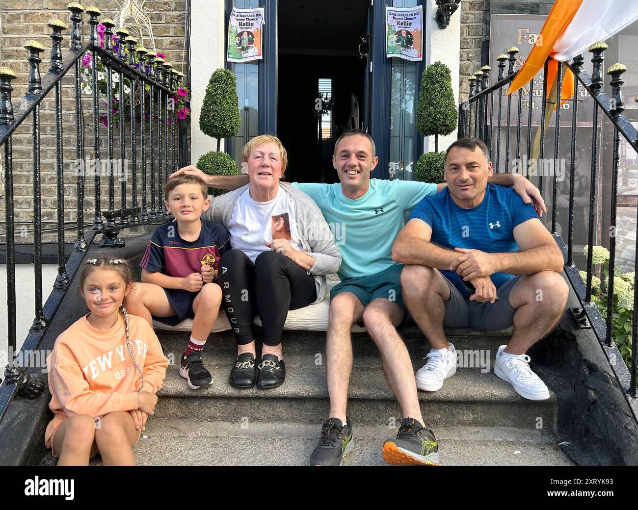 Phyllis O’Callaghan (third left) and her family cheering Kellie ...