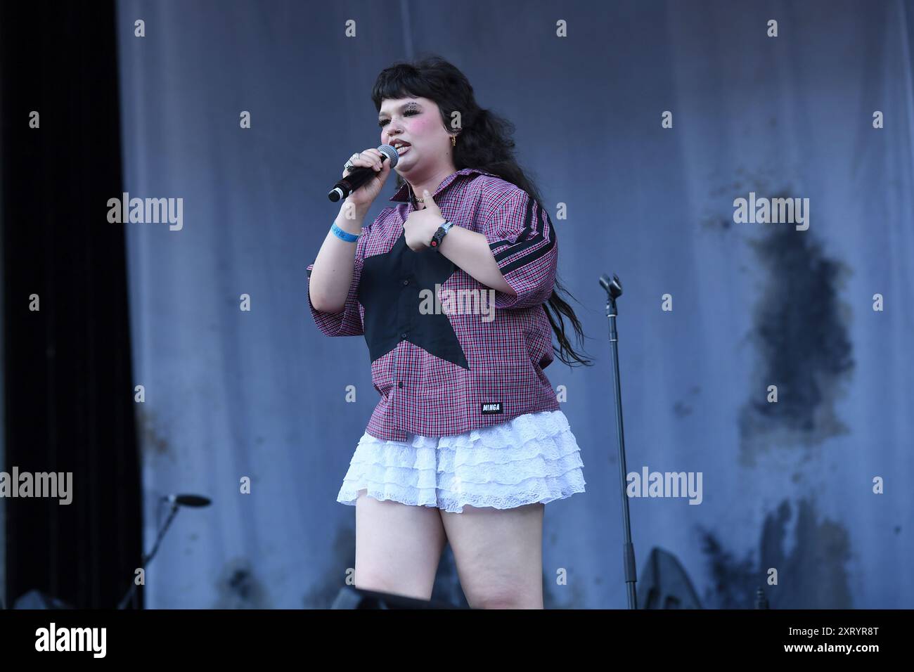 Lola young hi-res stock photography and images - Alamy