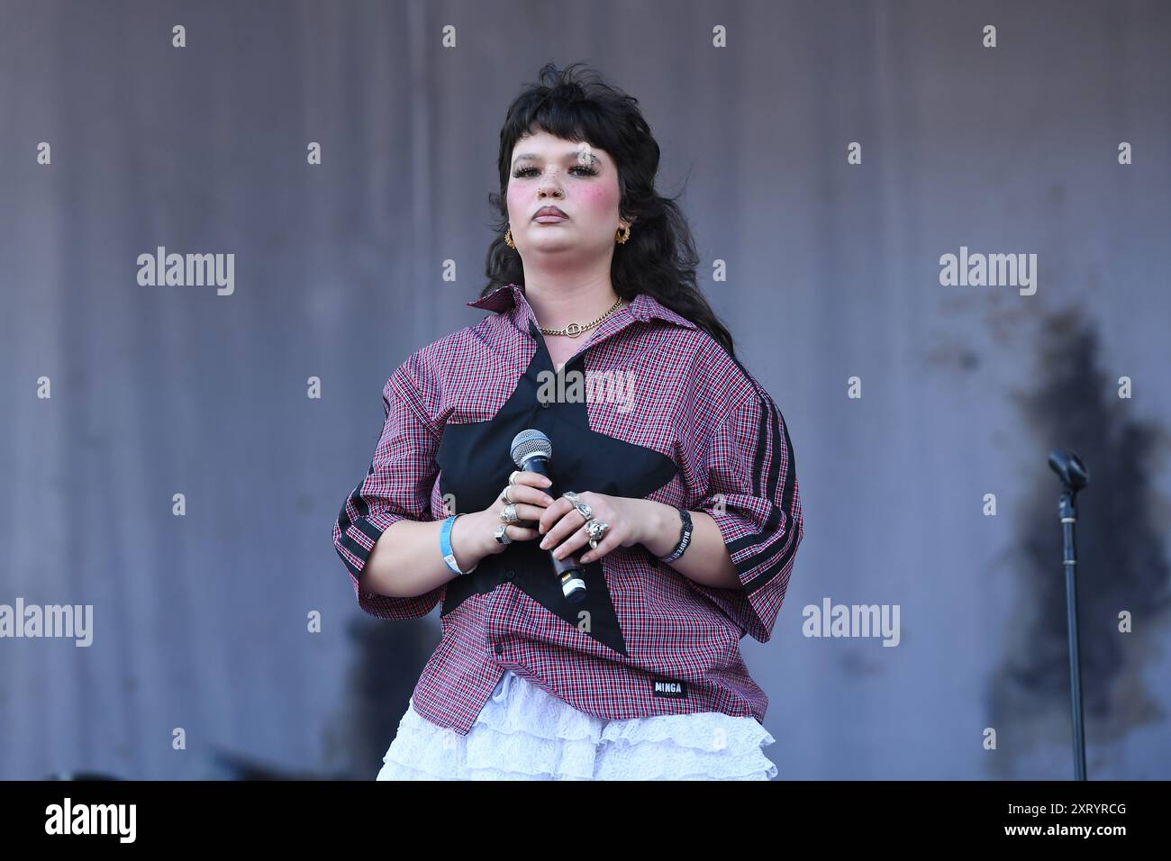 UK. 11th Aug, 2024. MILTON KEYNES, ENGLAND - AUGUST 11: Lola Young ...