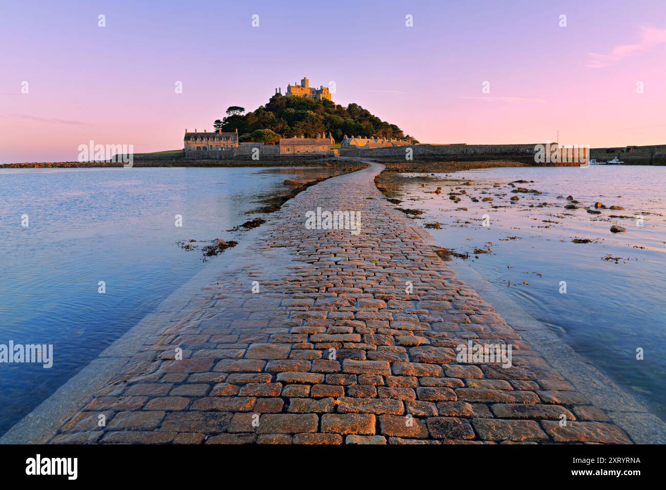 Mount Saint Michael at the sunset in Penzance, United Kingdom Stock ...