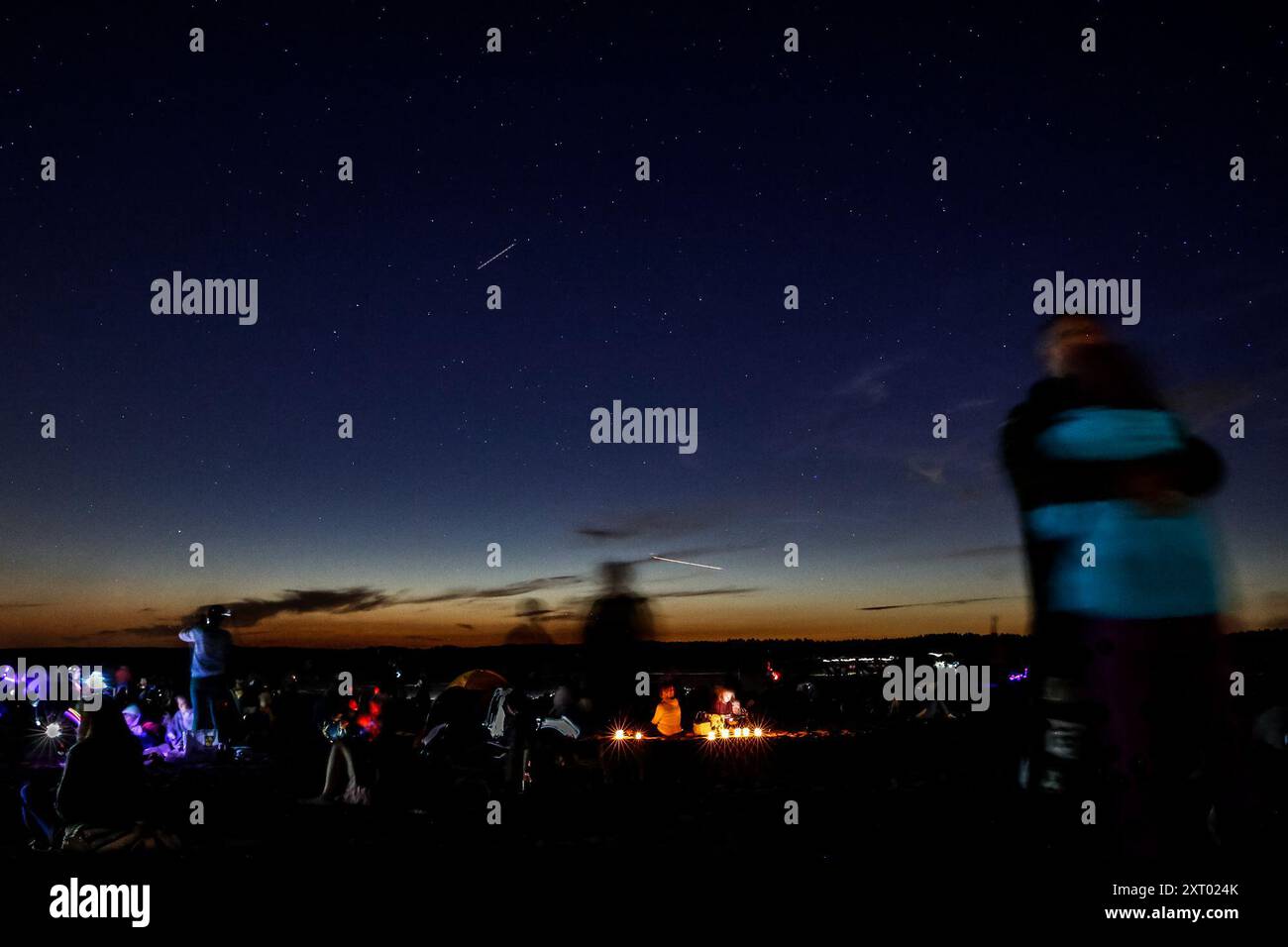 Mid summer meteor shower shows around 200 meteors hi-res stock ...