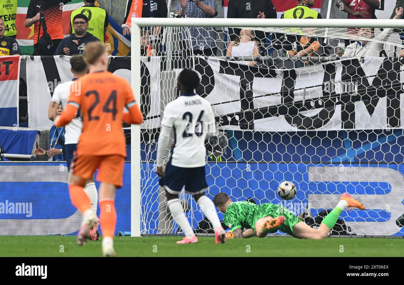 Jordan Pickford (Everton) in action during the UEFA 2024 EUROÕs Semi ...