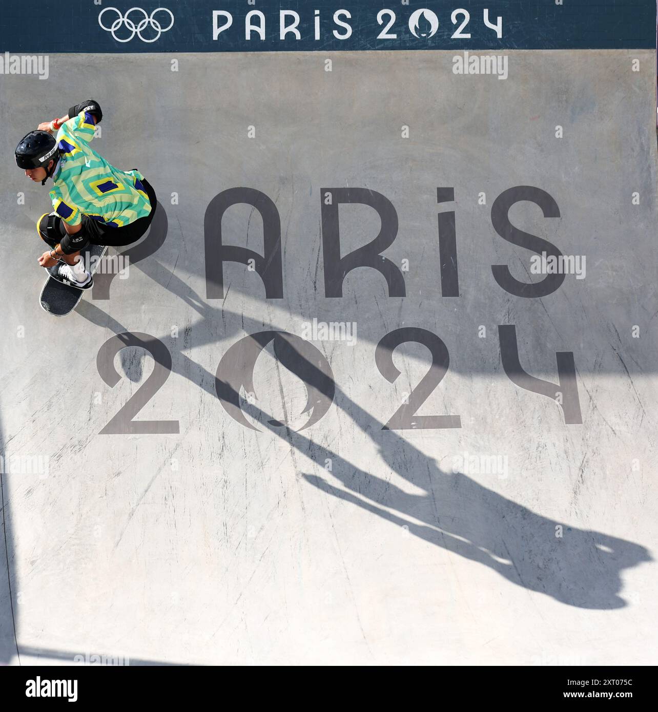 PARIS, FRANCE - AUGUST 07: Augusto Akio of Team Brasil competes during ...