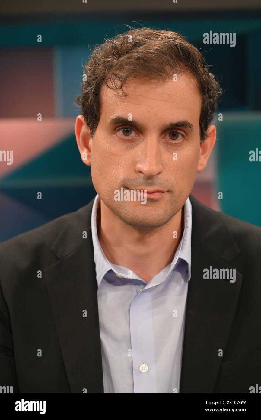 Journalist Philipp Peyman Engel, Chefredakteur der Wochenzeitung ...