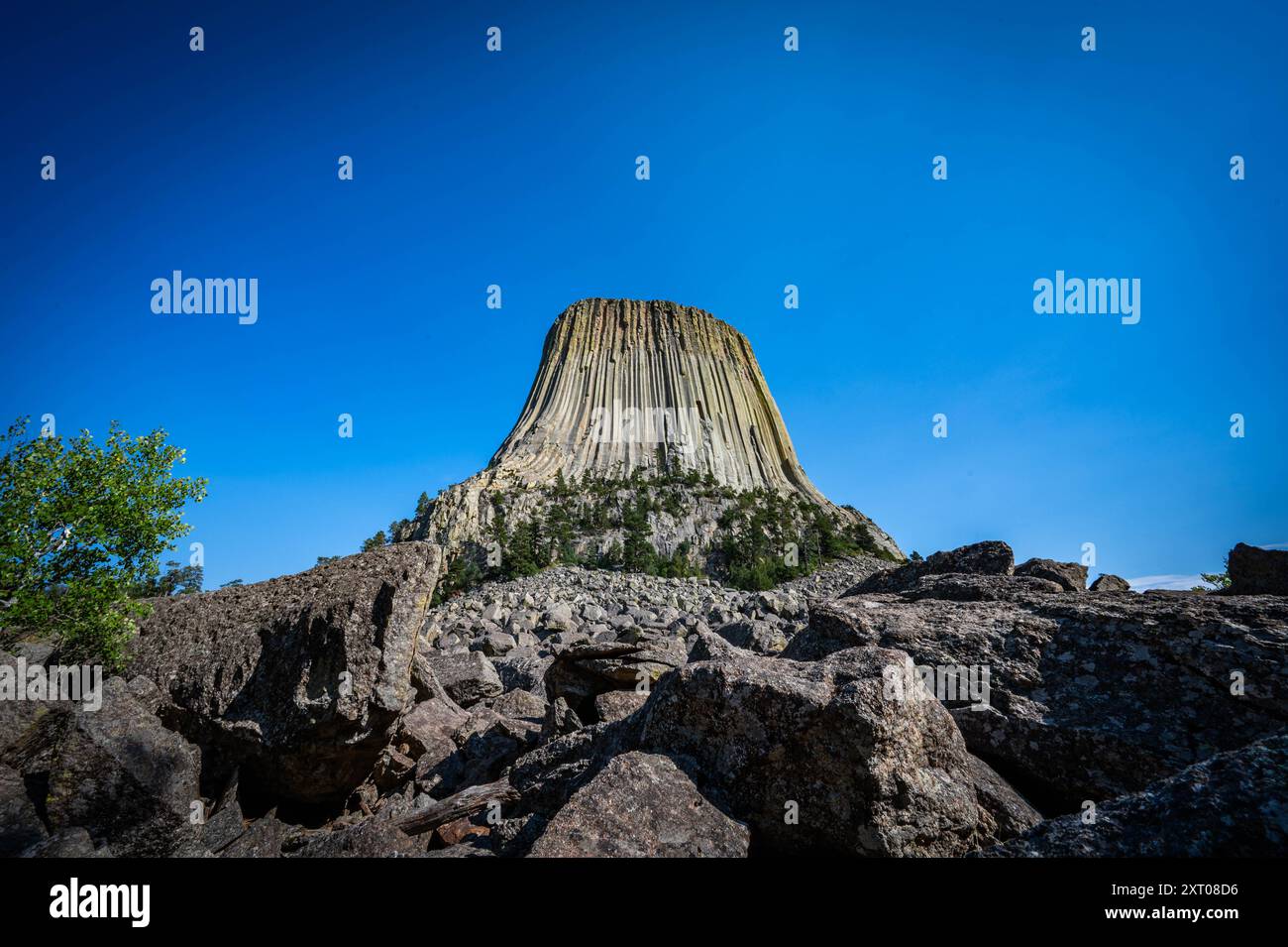Devils column legend hi-res stock photography and images - Alamy