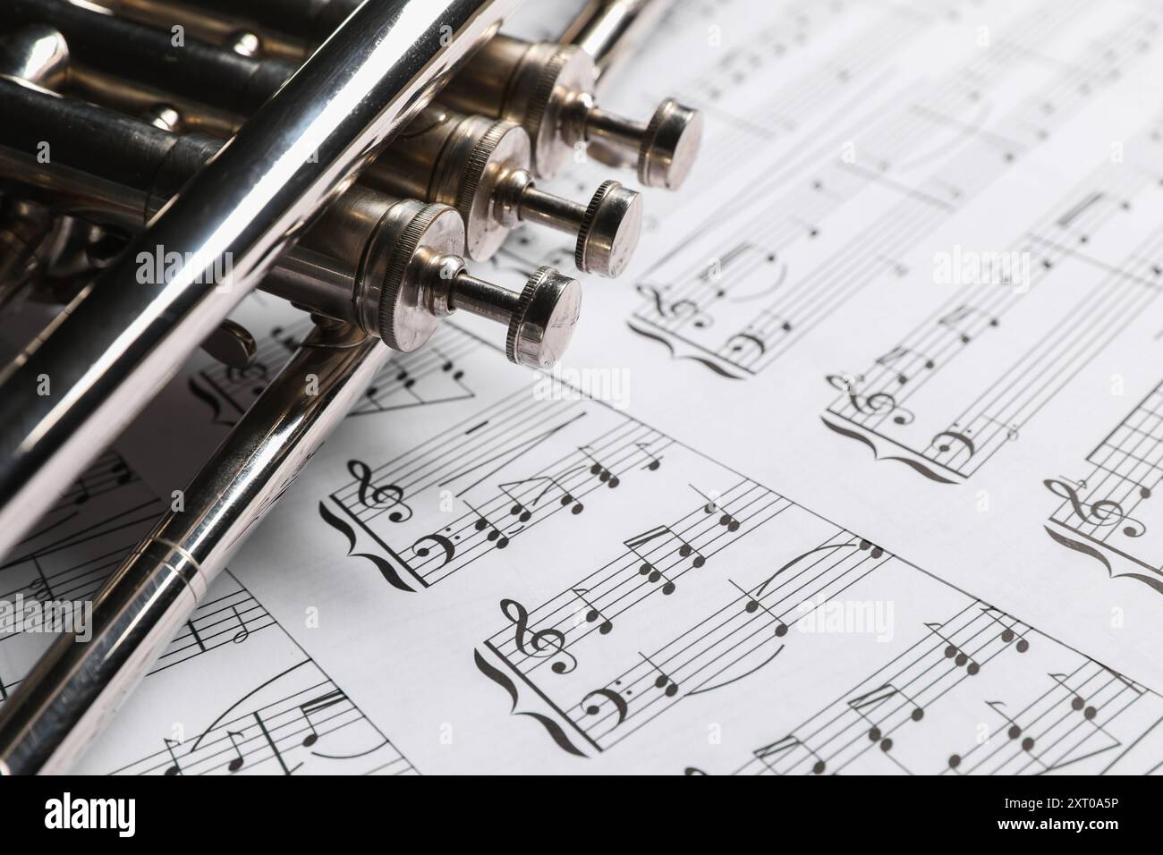 Trumpet notes wind musical hi-res stock photography and images - Alamy