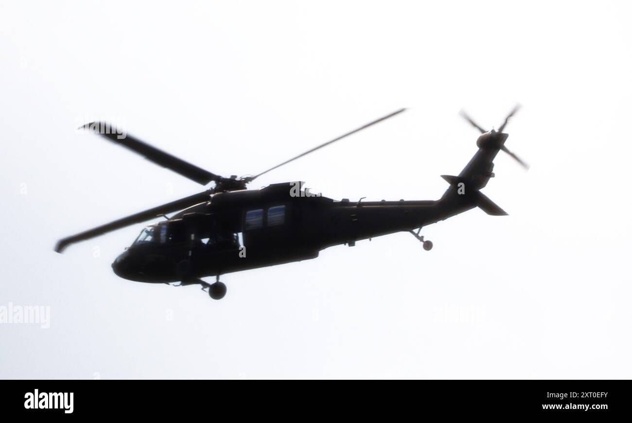 An aircrew with the Minnesota National Guard’s 2nd Battalion, 147th ...