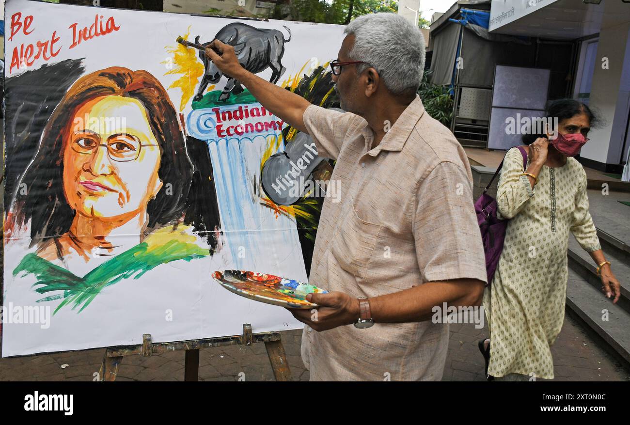A teacher from Gurukul School of Art makes a painting of Madhabi Puri ...