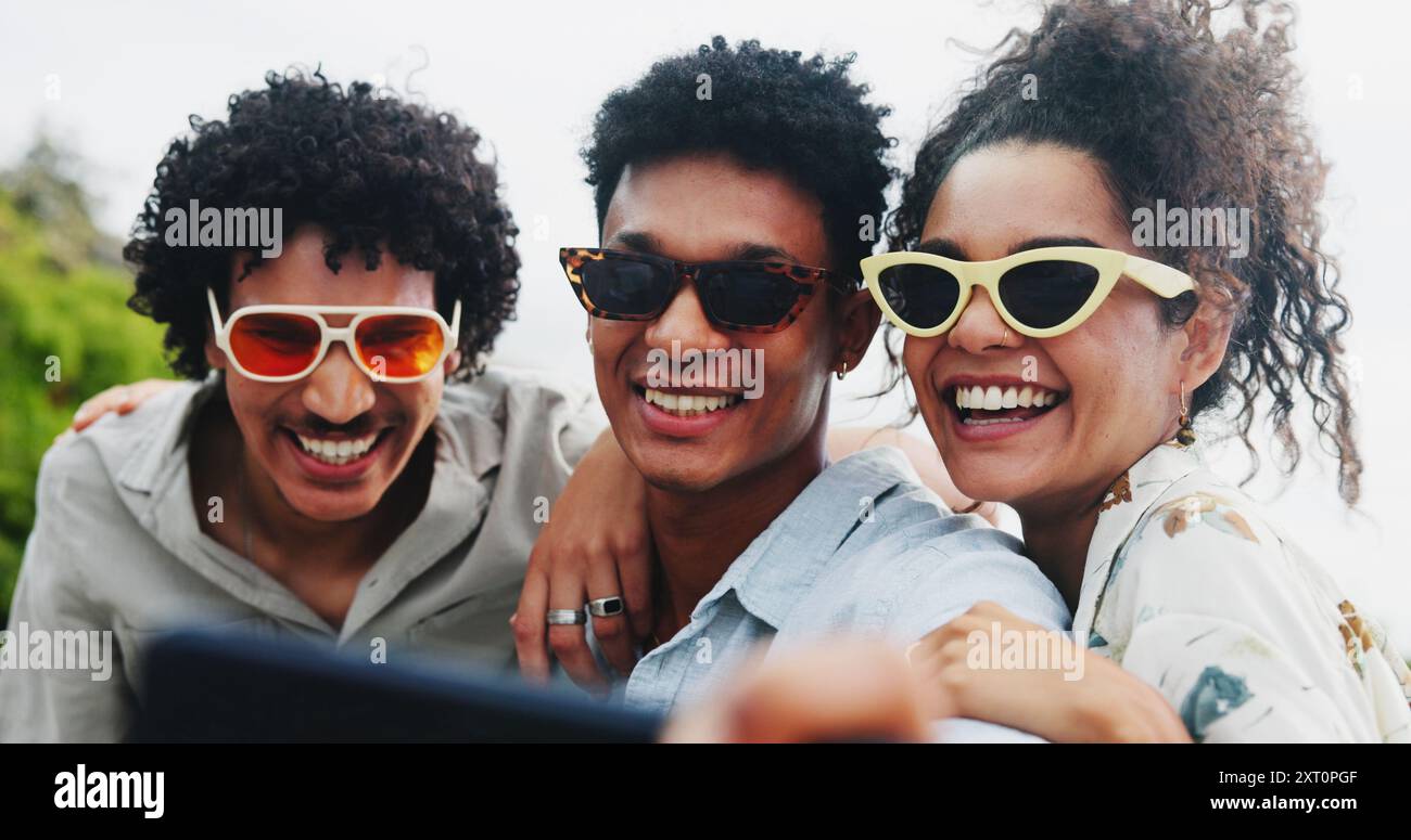 Travel, friends and happy with selfie outdoor or streaming for social ...