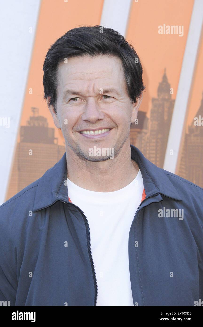 Mark Wahlberg at arrivals for THE UNION Premiere, The Egyptian Theatre ...