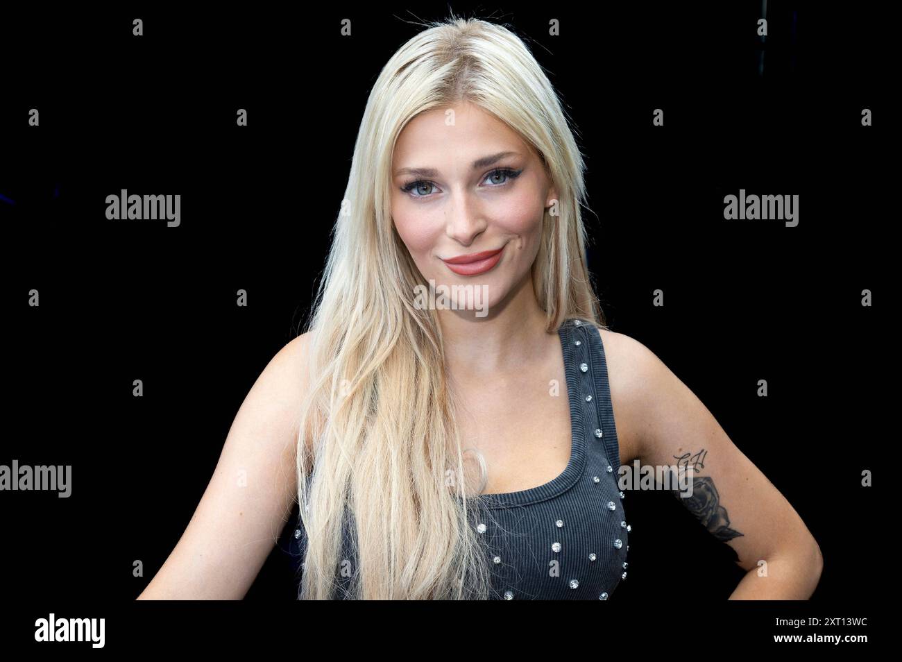 Marie Reim live beim Senftenberger Hafenfest 2024. Senftenberg, 11.08. ...