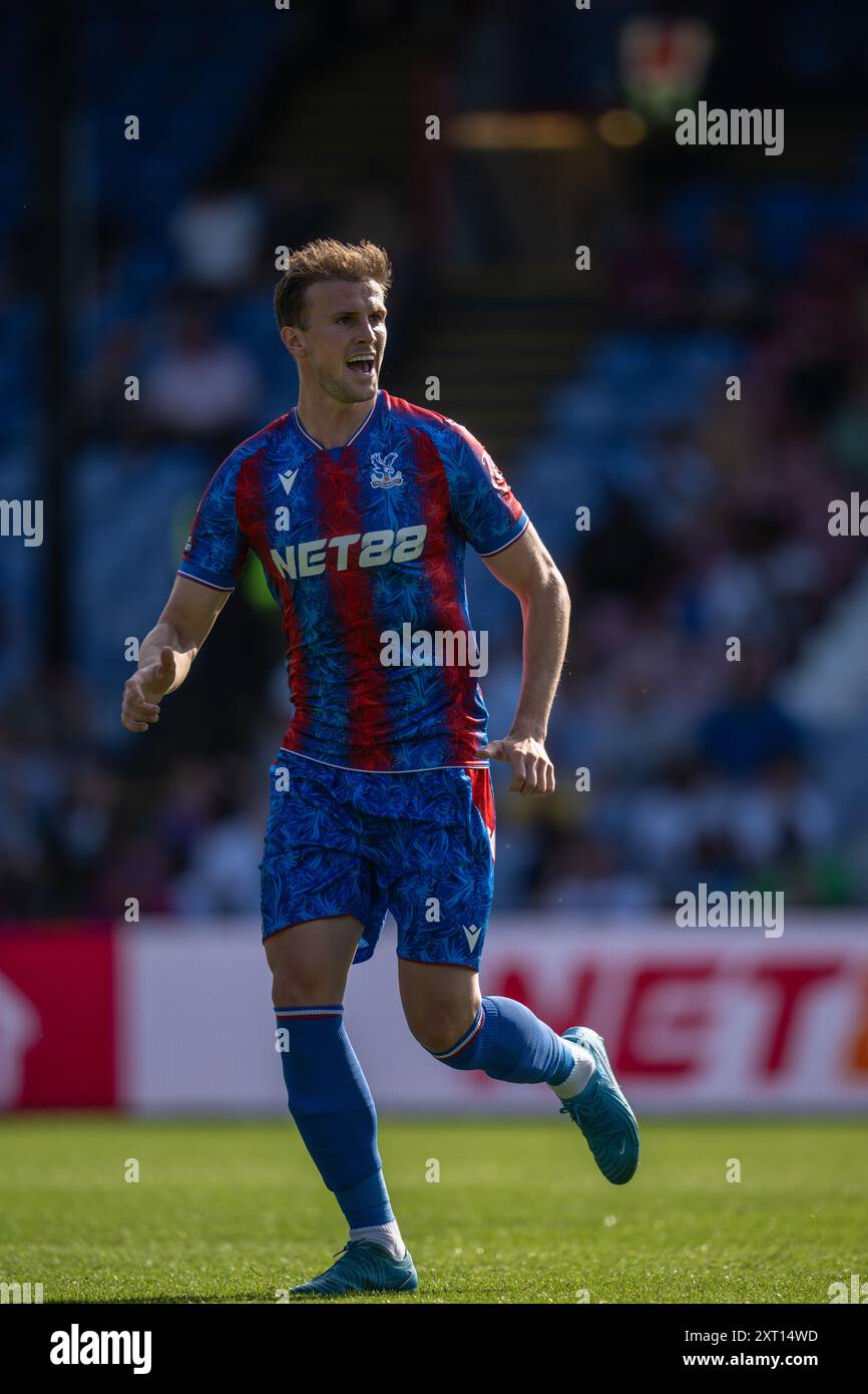 LONDON, ENGLAND - AUGUST 11: Rob Holding during Pre-Season Friendly ...