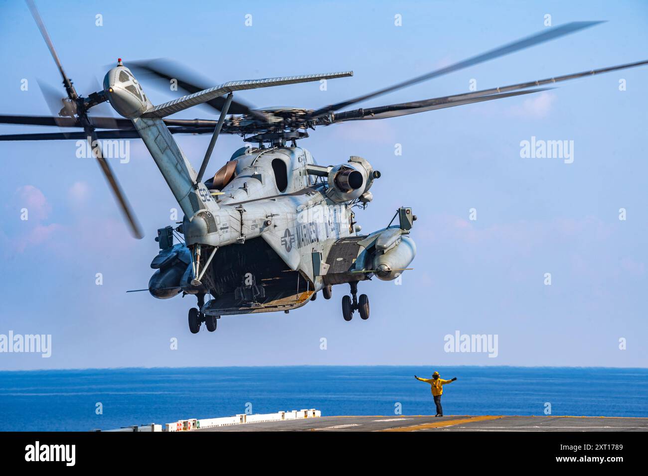 240811-N-TW227-1142 PHILIPPINE SEA (Aug. 11, 2024) A CH-53E Super ...