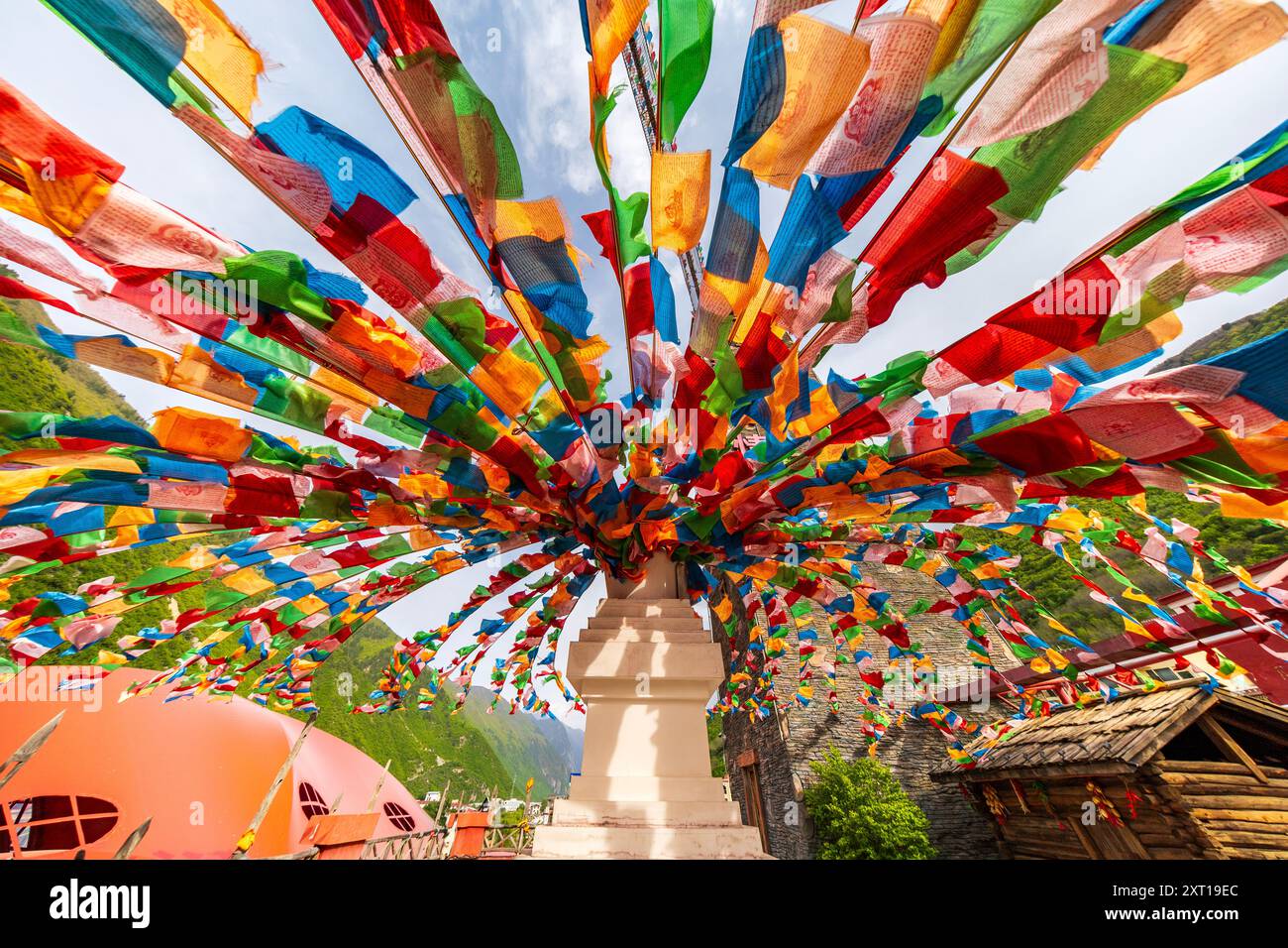 Tibetan prayer flags in Jiuzhaigou, Sichuan, China Stock Photo - Alamy