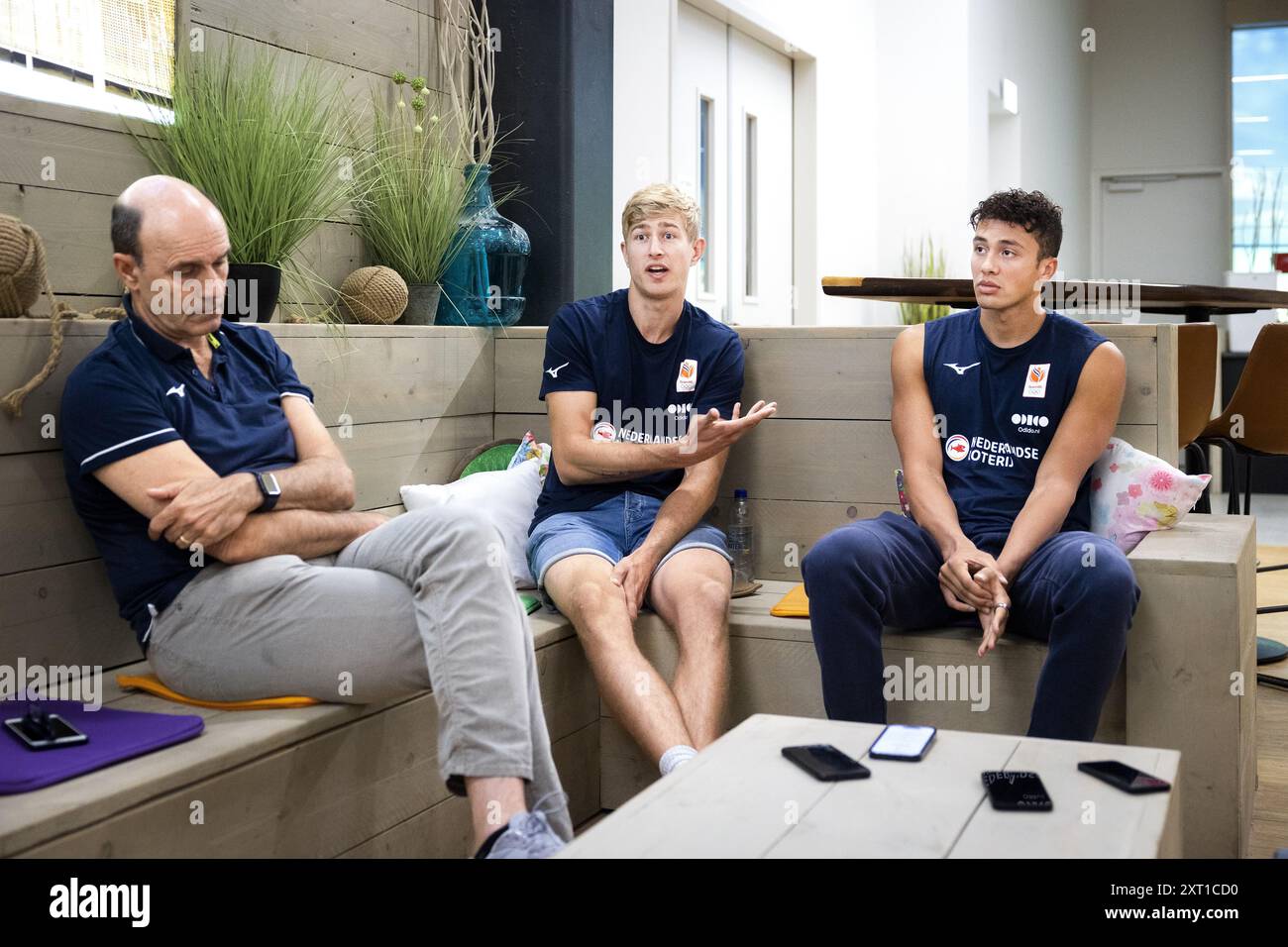 THE HAGUE - Steven van de Velde and Matthew Immers during a press ...