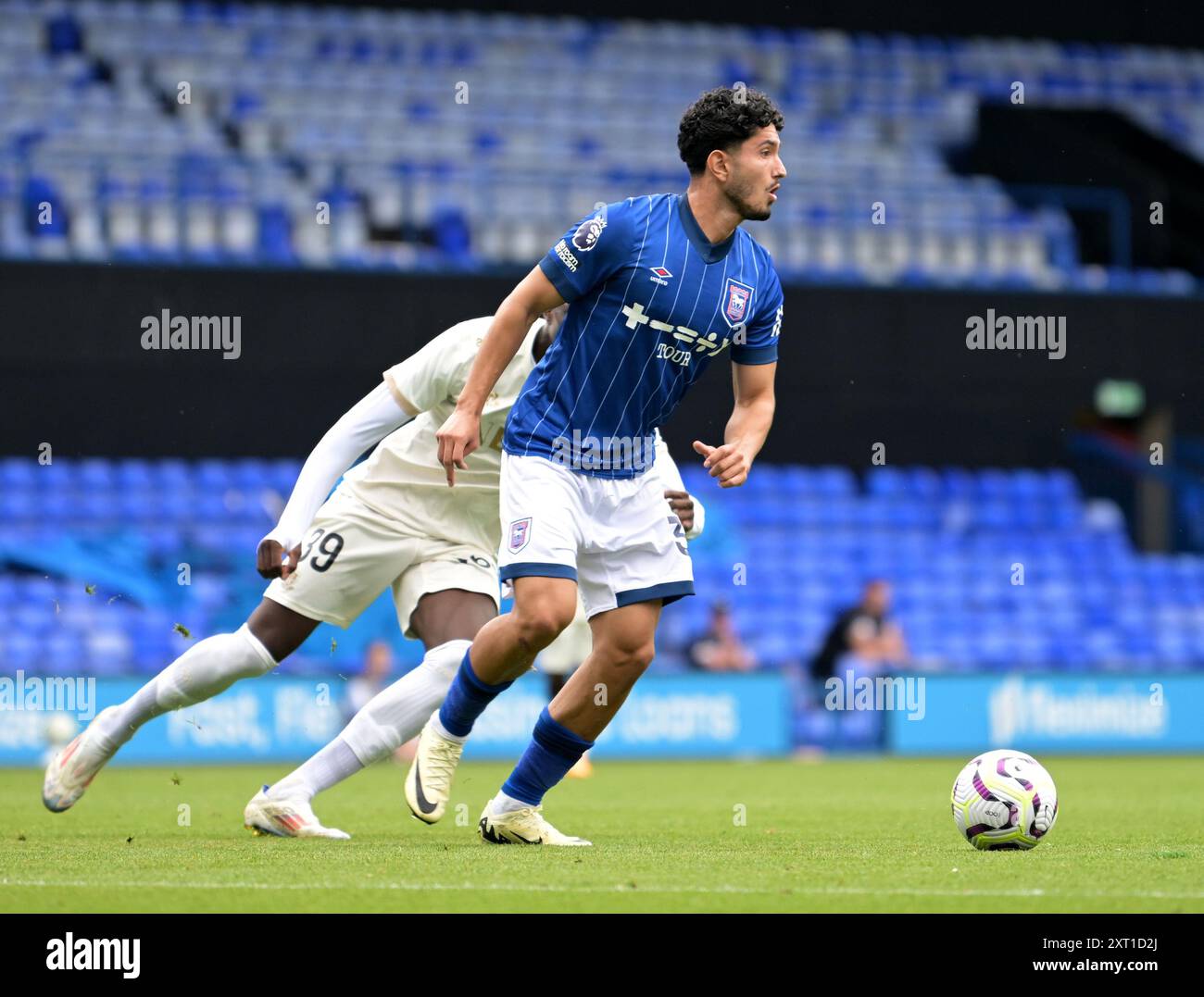 Steven alzate pre season hi-res stock photography and images - Alamy